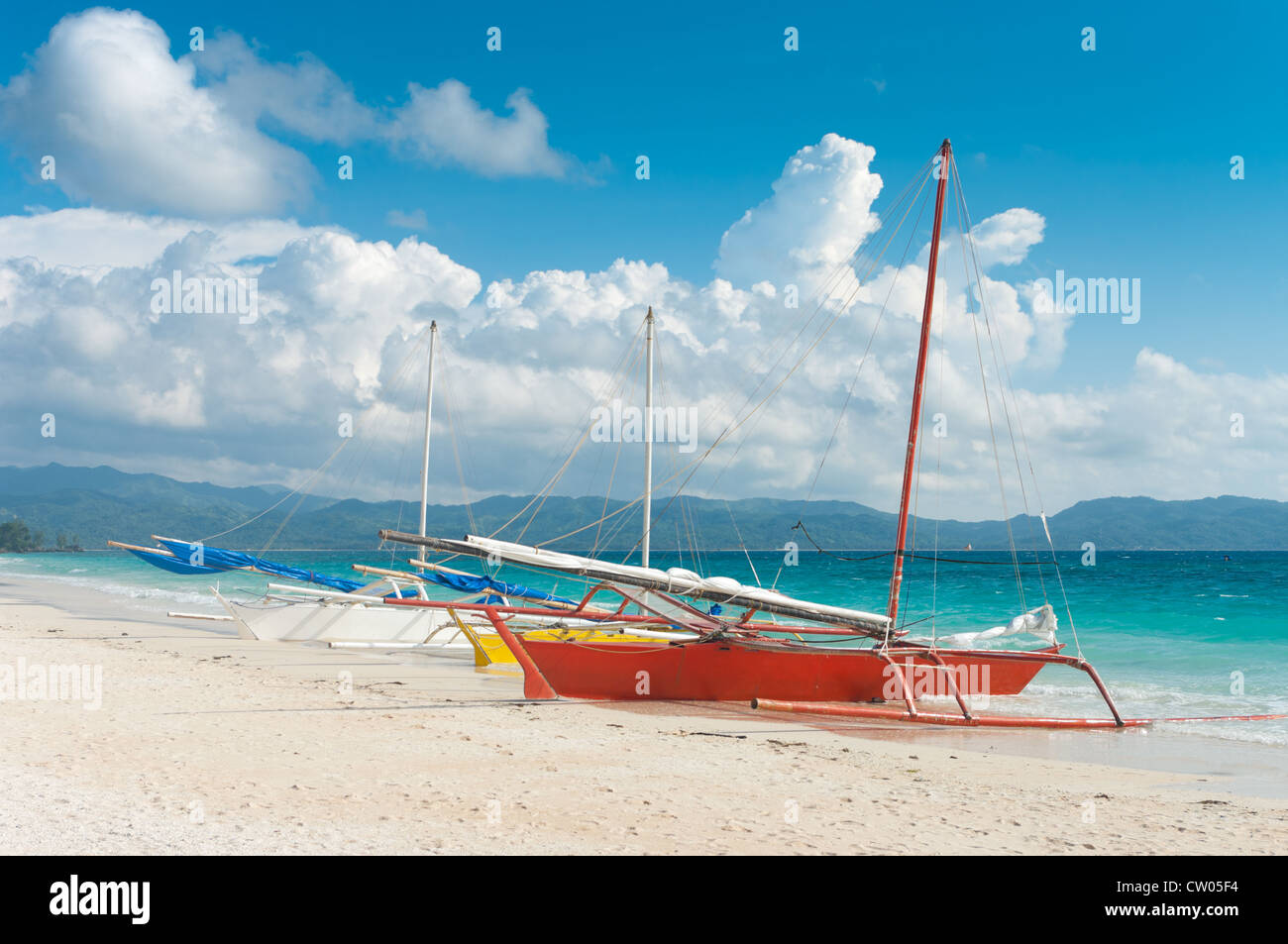 Blue sea paraw sailing boats hi-res stock photography and images - Alamy