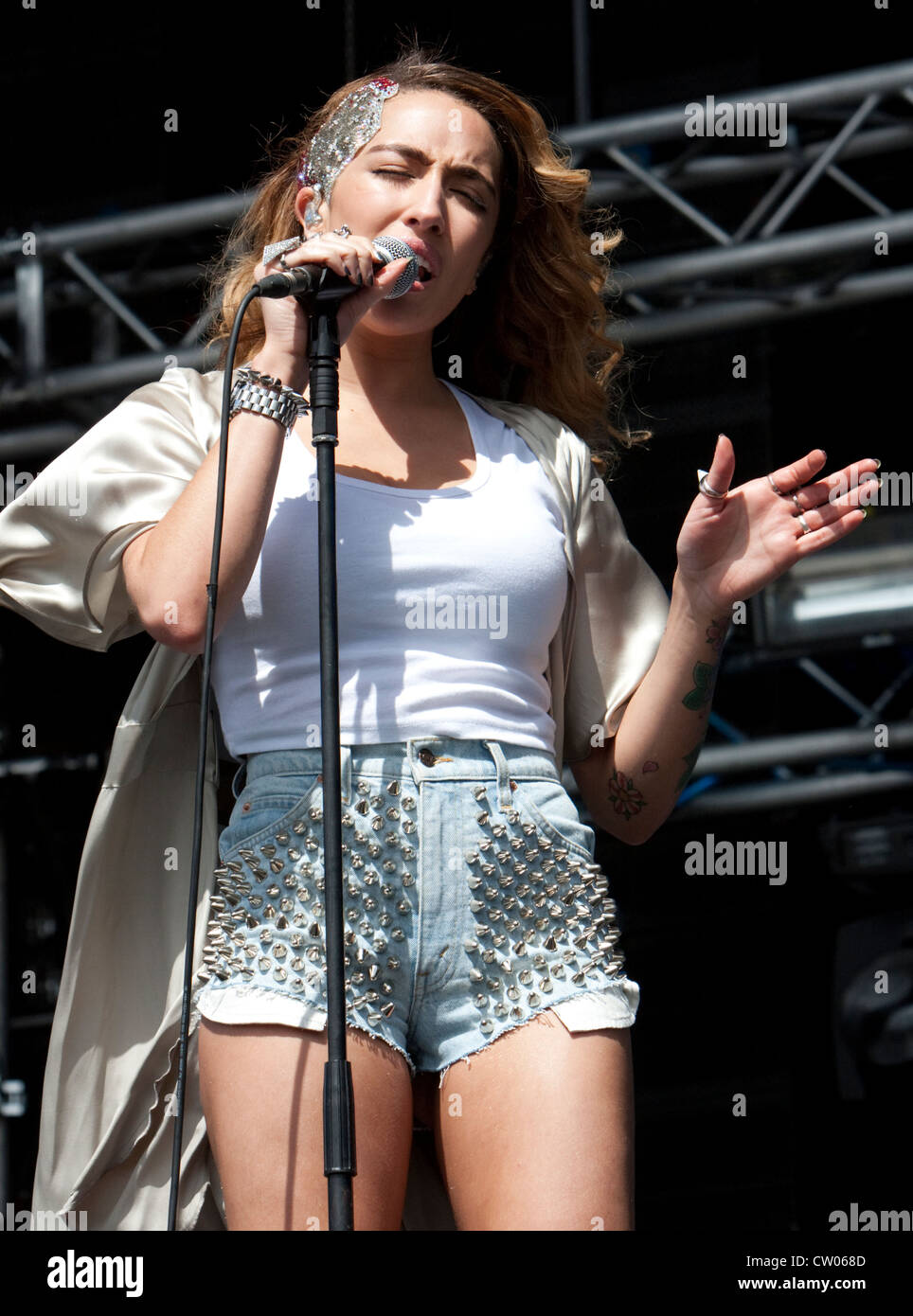 Mud group band hi-res stock photography and images - Alamy