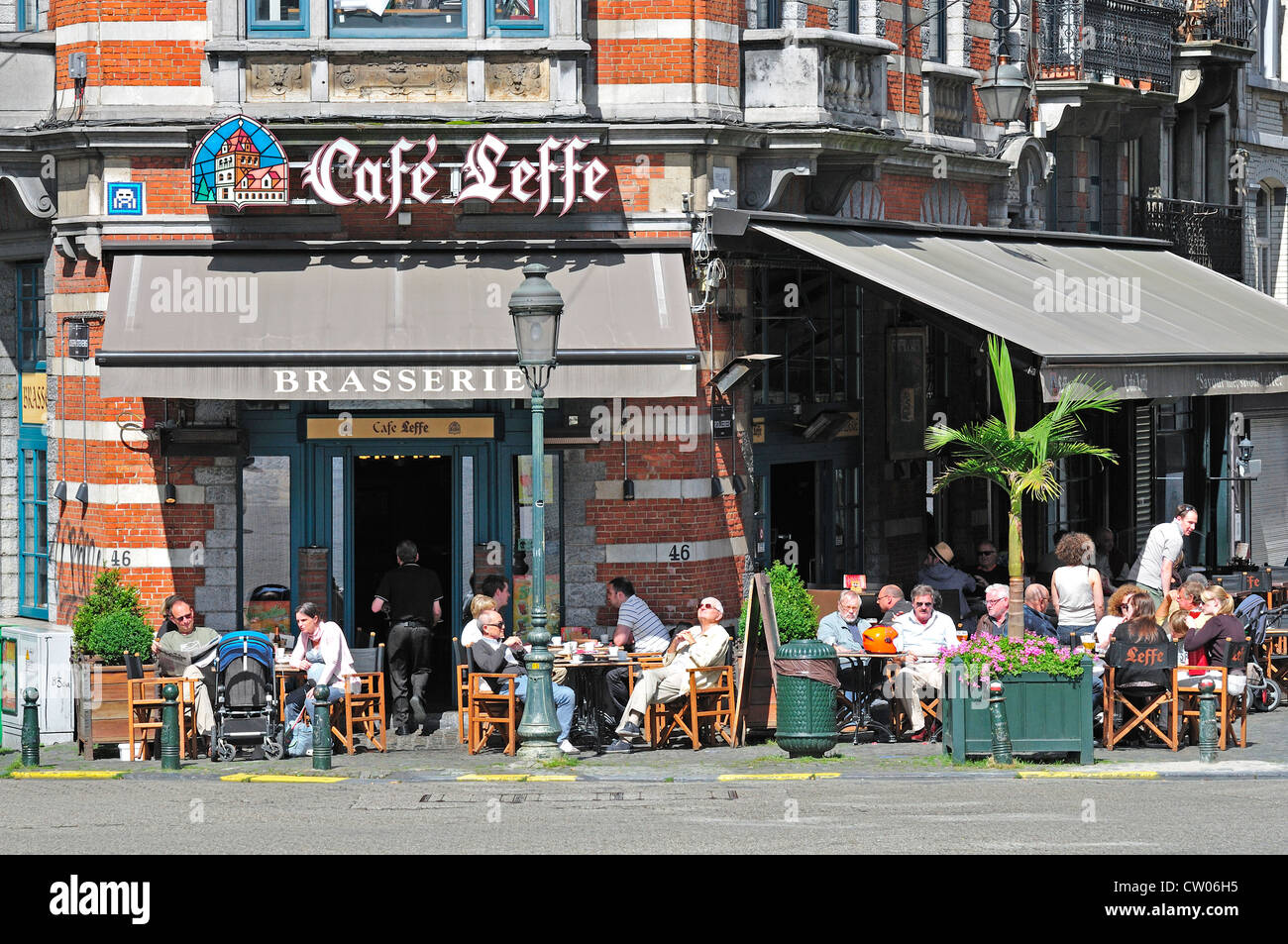 Brussels, Belgium. Cafe Leffe in Place de Grand Sablon Stock Photo - Alamy