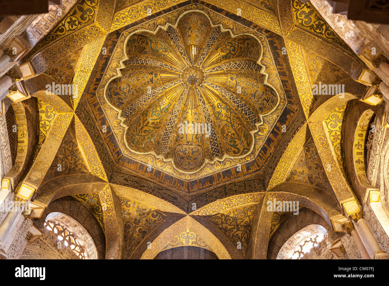 The intricate golden interior roof of the famous Mosque Cathedral ...