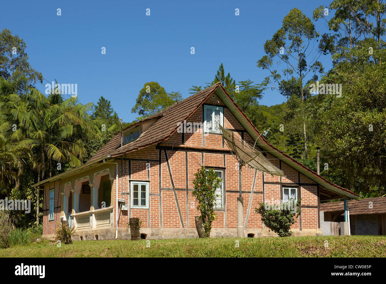 German-style farmhouse in the rural area of Blumenau Stock Photo - Alamy