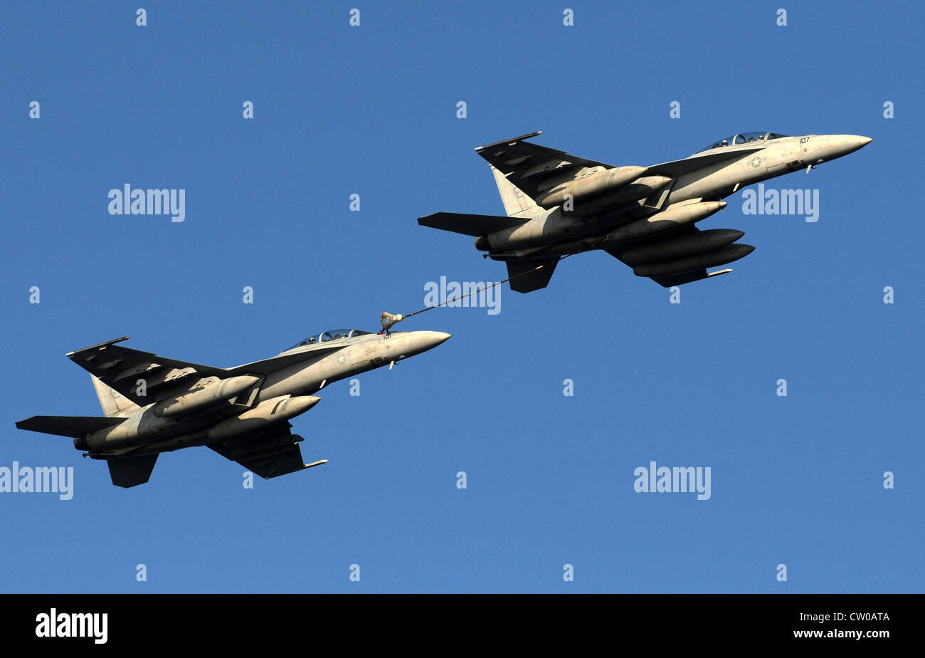 Strike fighter squadron vfa 2 hi-res stock photography and images - Alamy