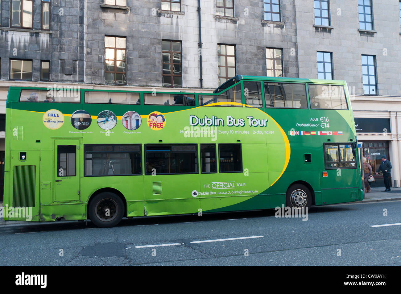 Tour bus in Dublin the capital city of Ireland Stock Photo - Alamy