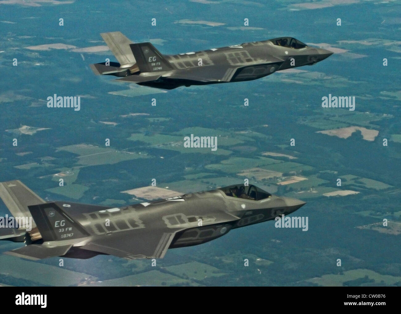 Flew wingman the pilots hi-res stock photography and images - Alamy