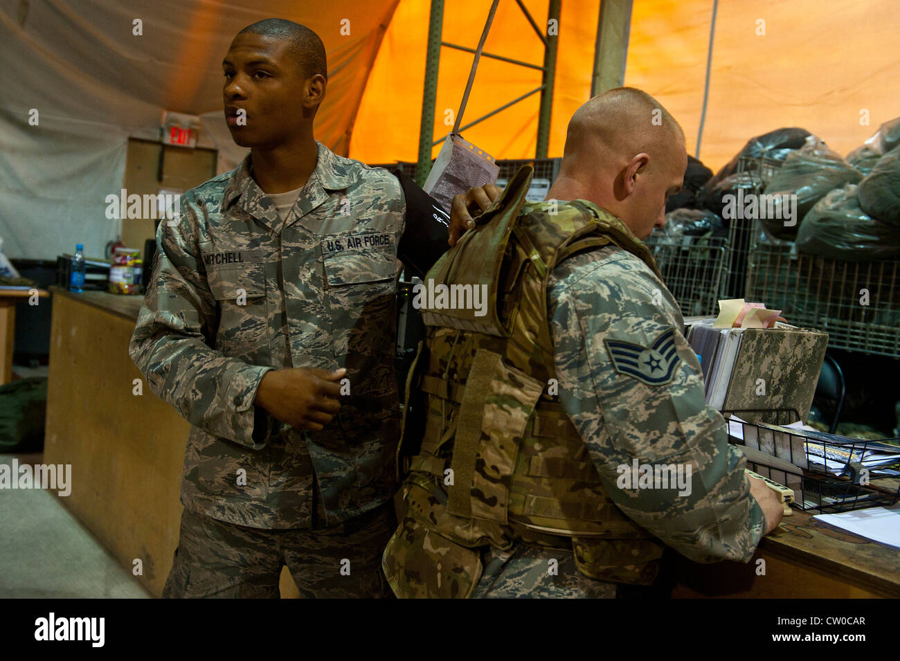 Battle rattle hi-res stock photography and images - Alamy