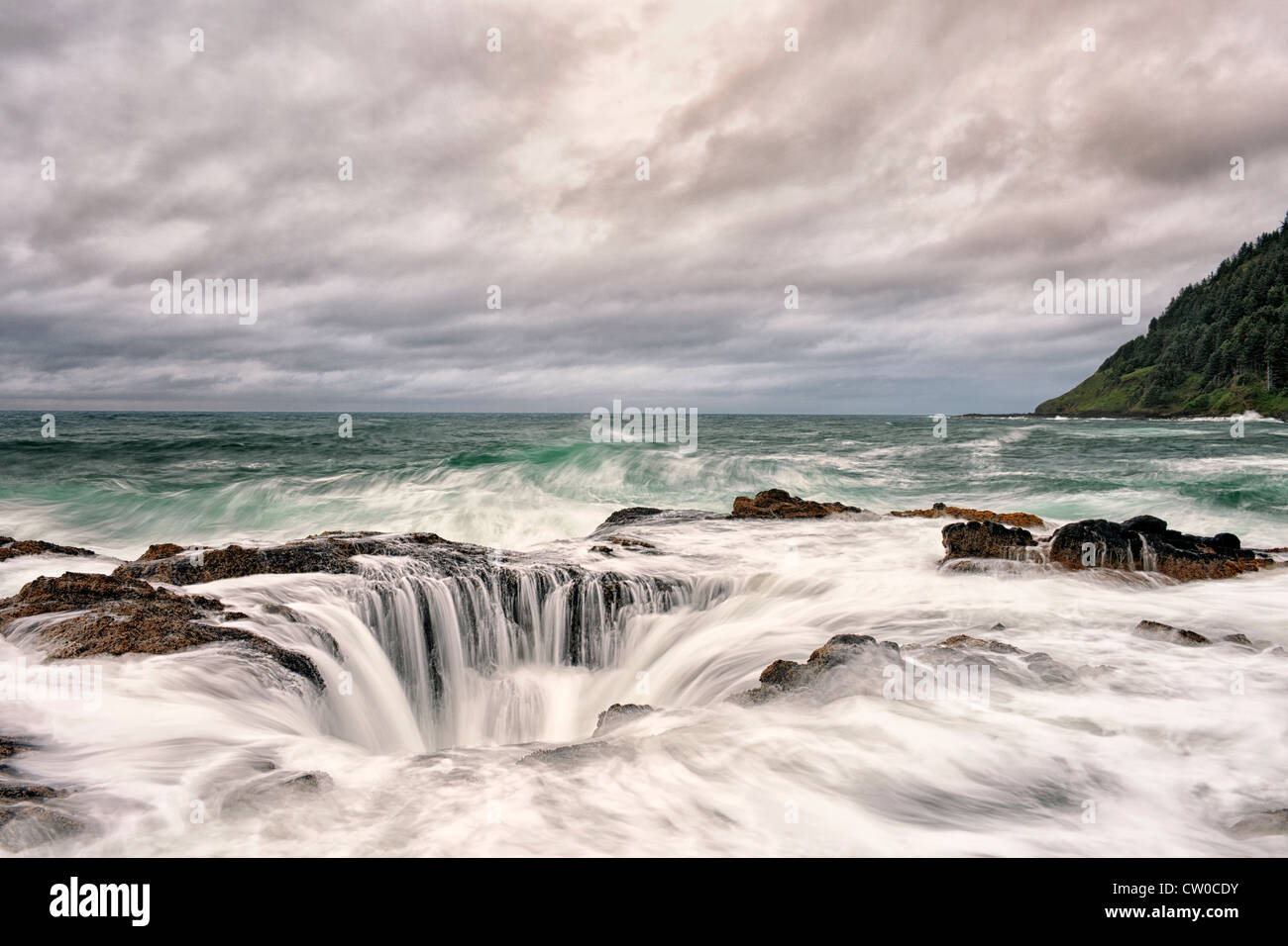 Thor’s Well is constantly replenished by the storm driven high tide at ...
