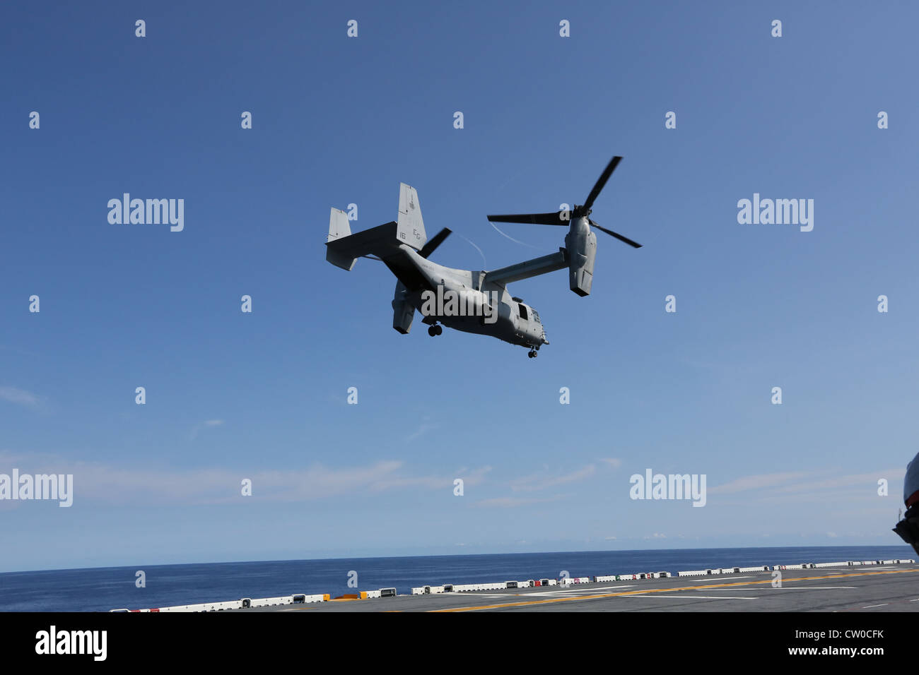 A MV-22 Osprey attached to Marine Medium Tiltrotor Squadron (VMM) 266 ...