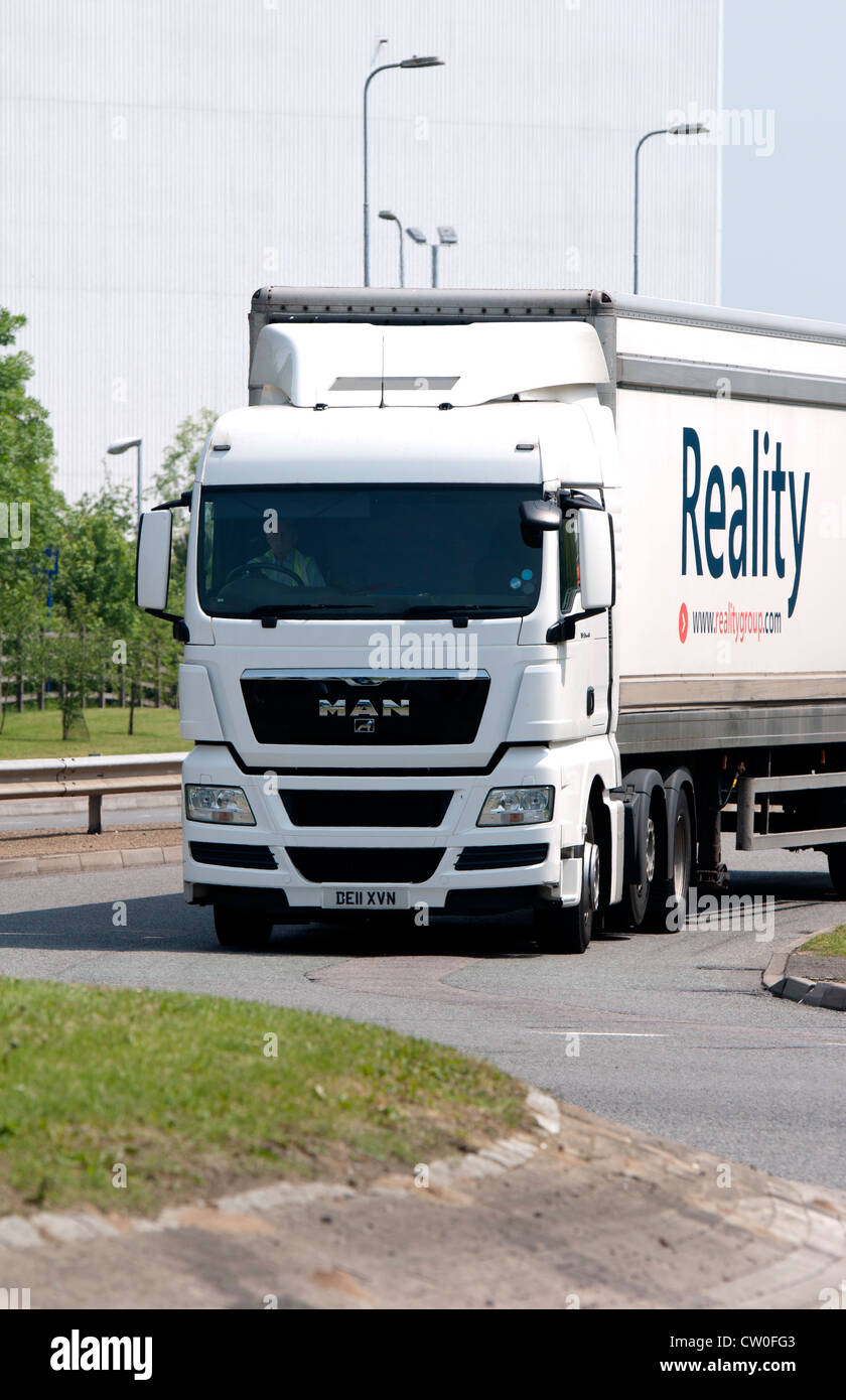 Transport Uk Lorry High Resolution Stock Photography and Images - Alamy