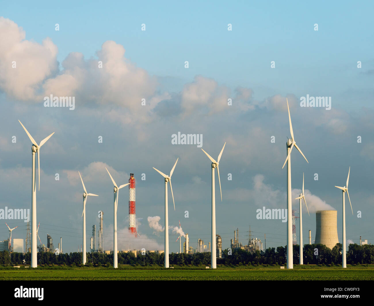 Wind nuclear hi-res stock photography and images - Alamy