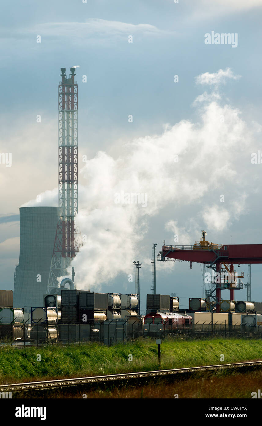 Railroad Container Terminal Stock Photos & Railroad Container Terminal ...