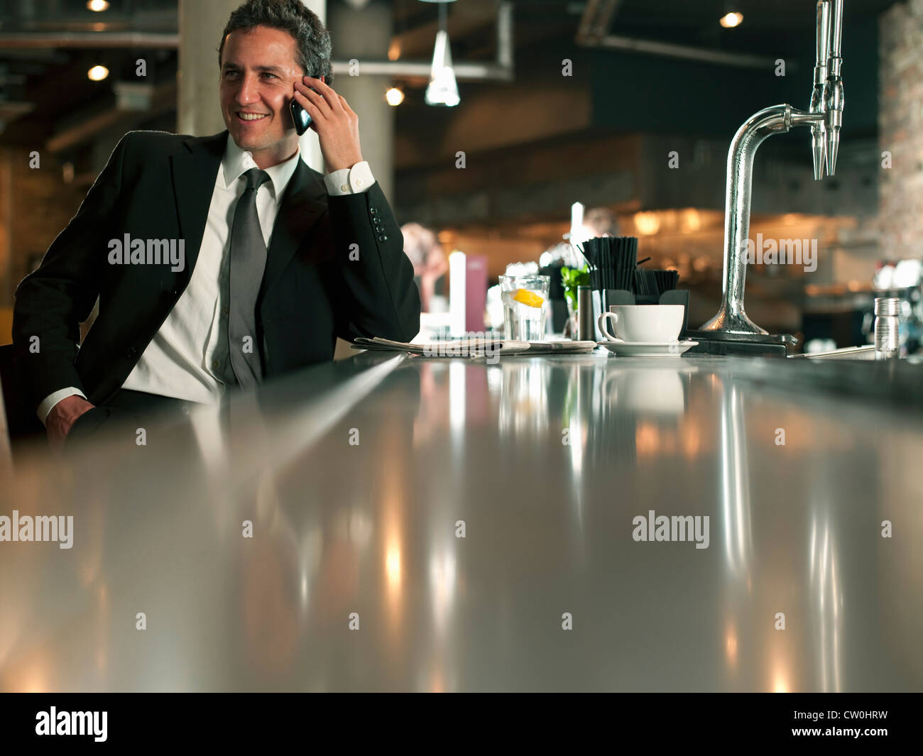 Business person cafe phone hi-res stock photography and images - Alamy