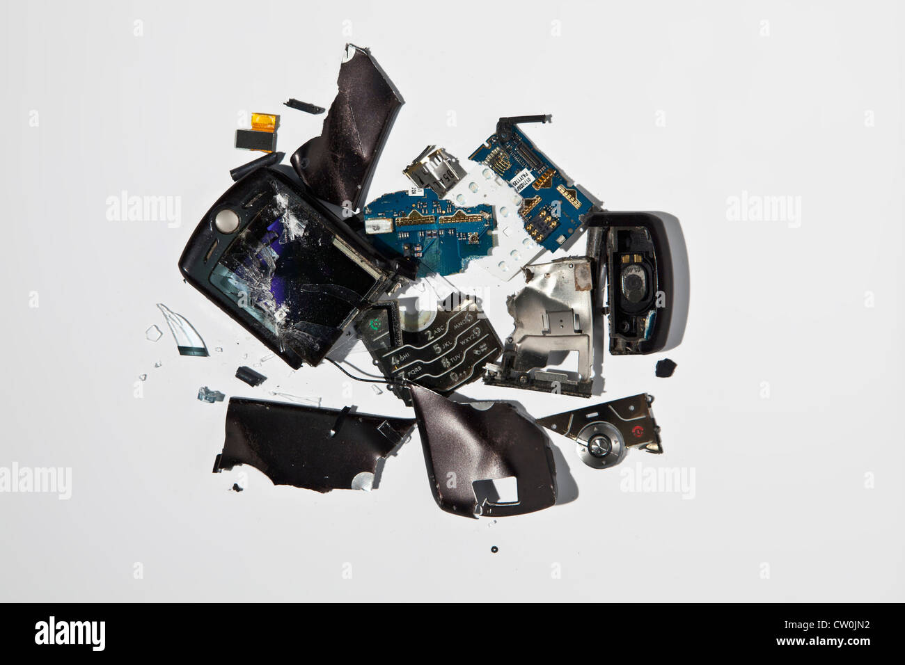 Pile of smashed cell phone parts Stock Photo - Alamy