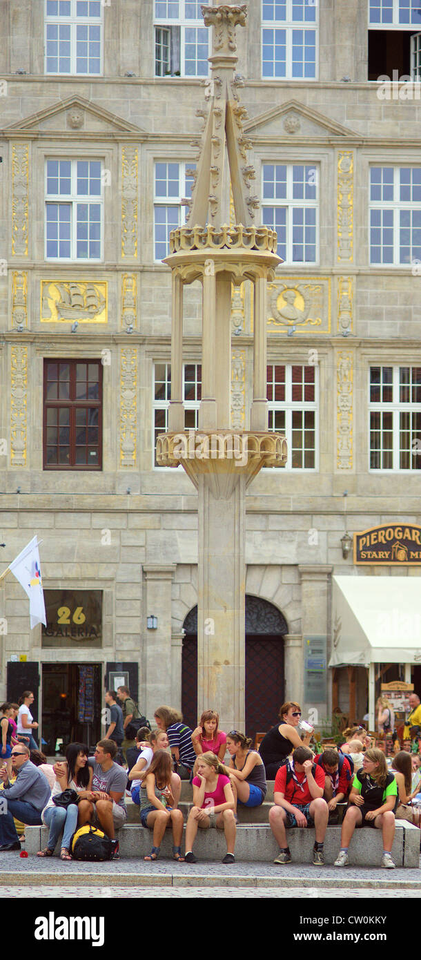 Old pillory hi-res stock photography and images - Alamy