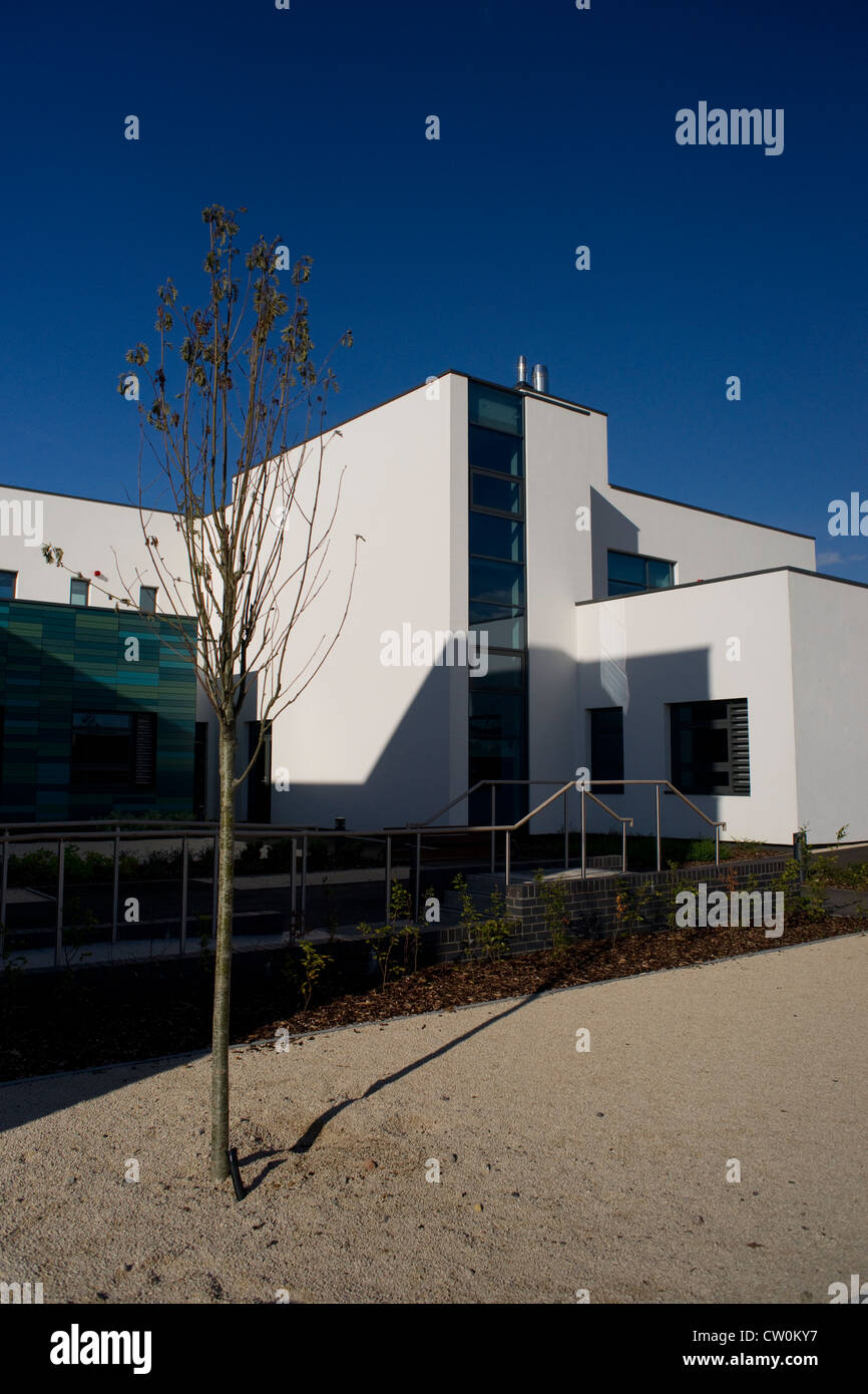 Finchley memorial hospital hi-res stock photography and images - Alamy