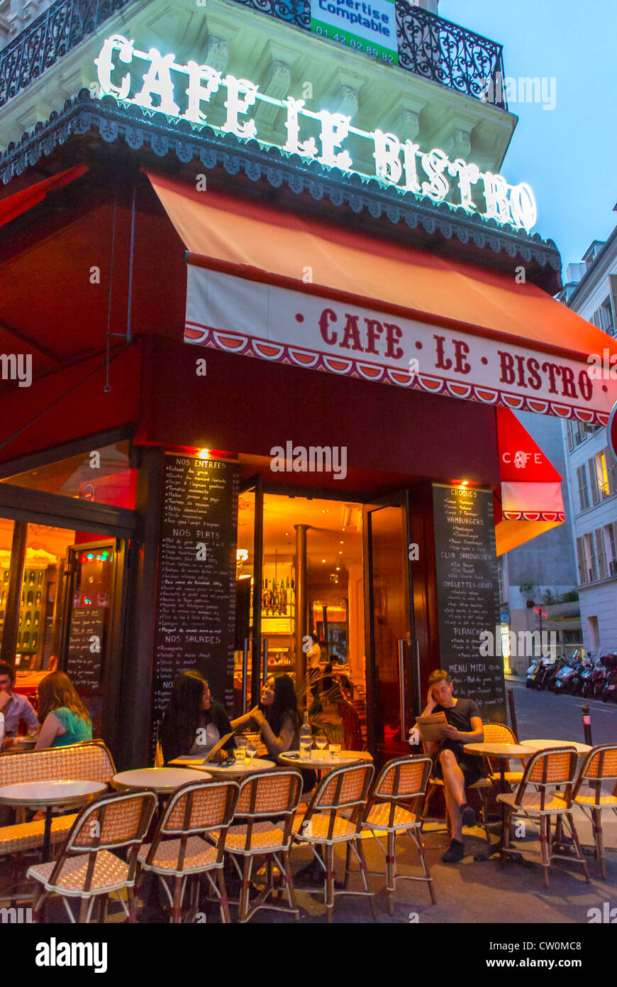 Paris, France, Young People Women, in Paris Vintage Café, Bistro ...