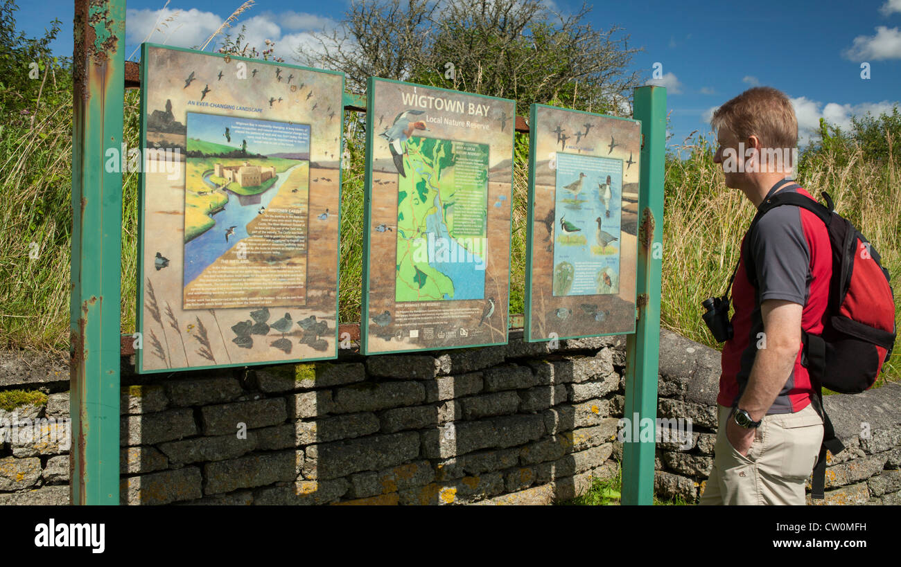 Information information boards hi-res stock photography and images - Alamy