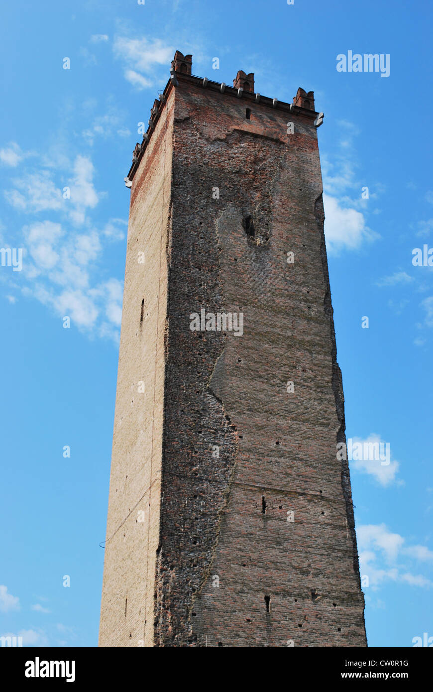 Medieval tower located in Castelleone, Cremona, Italy Stock Photo - Alamy