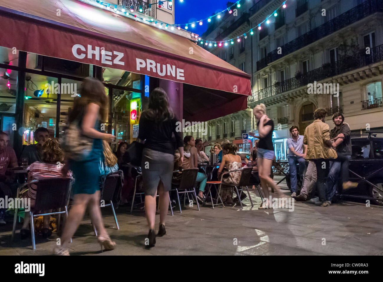 Paris, France, Young People Relaxing, Terrace, Parisian street café ...