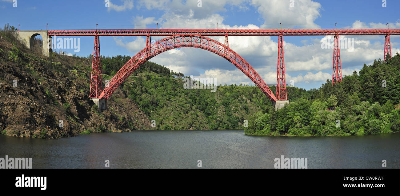 Garabit Viaduct / Viaduc de Garabit, railway arch bridge spanning the ...