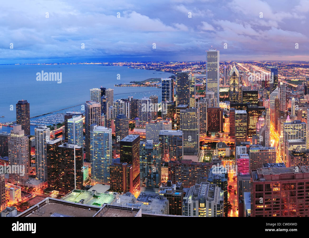 Chicago skyline panorama aerial view with skyscrapers over Lake ...