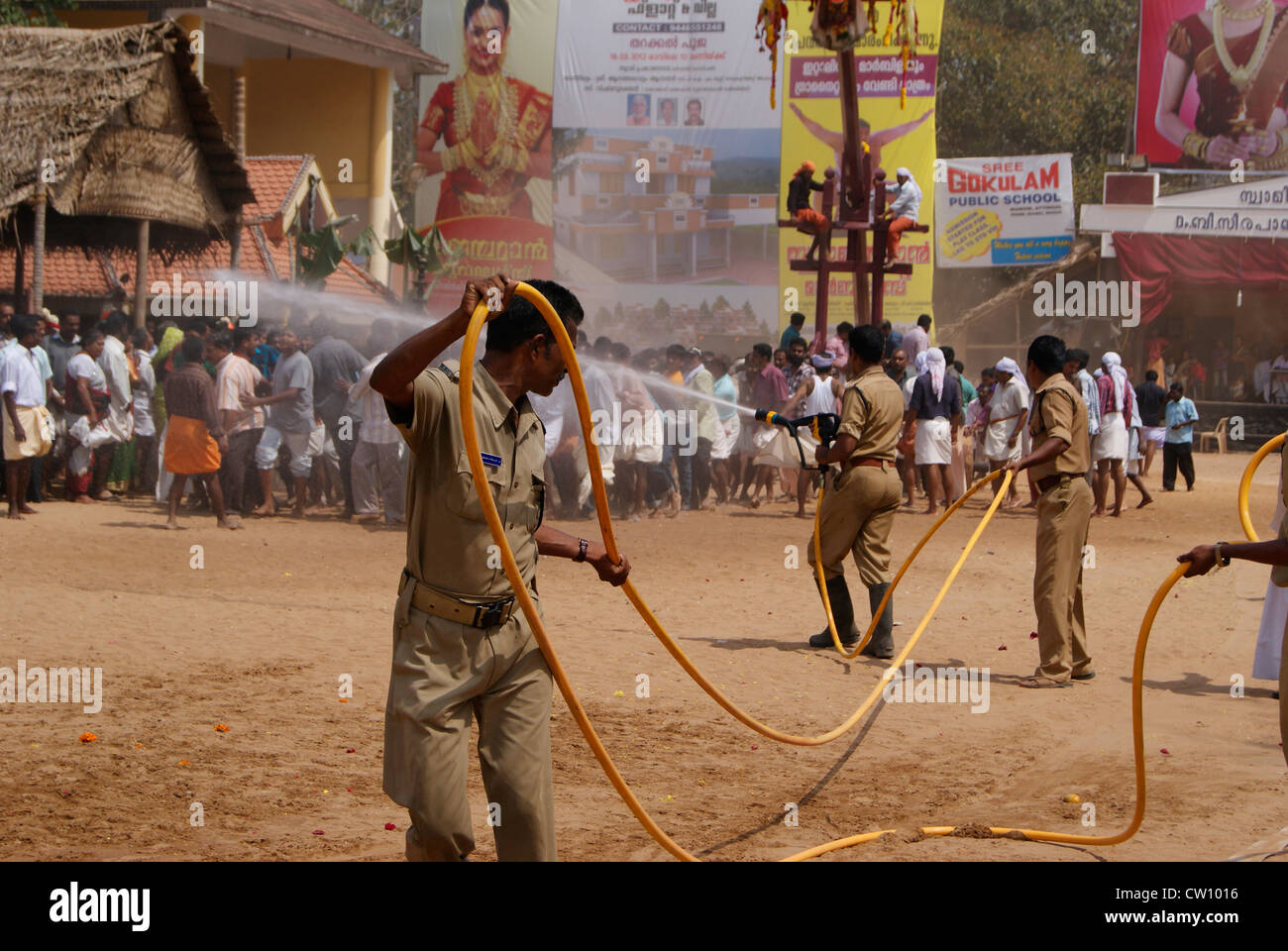 India fire force department hi-res stock photography and images - Alamy