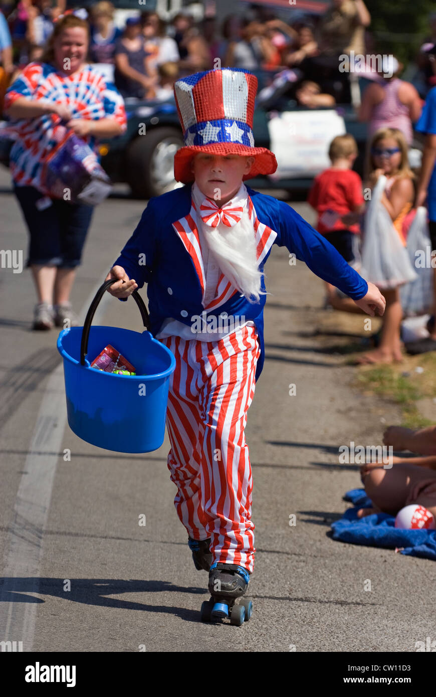 Fourth of july parade uncle sam usa hi-res stock photography and images ...