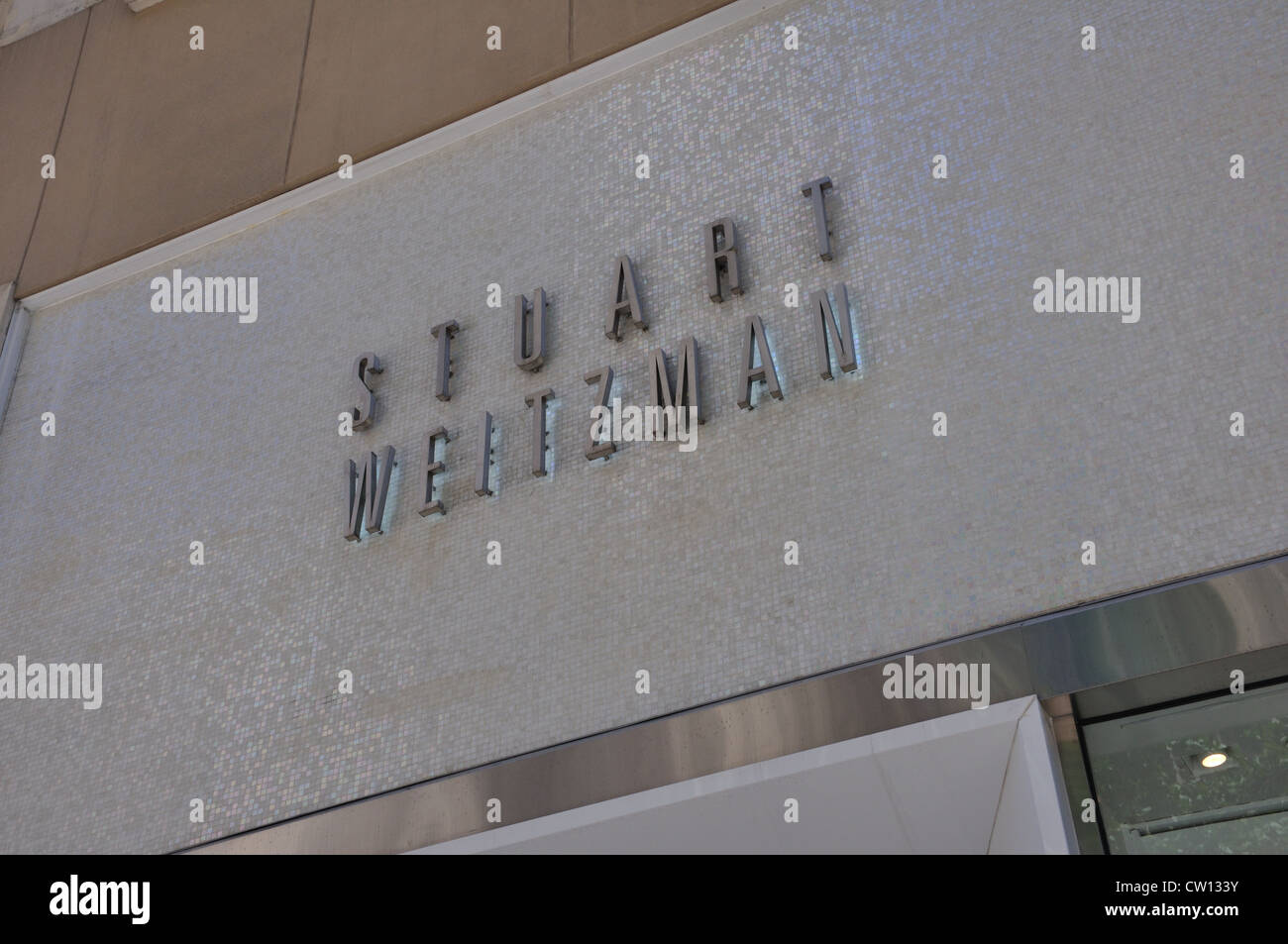 Stuart Weitzman store, New York, USA - Designer Shoes, Boots & Handbags ...