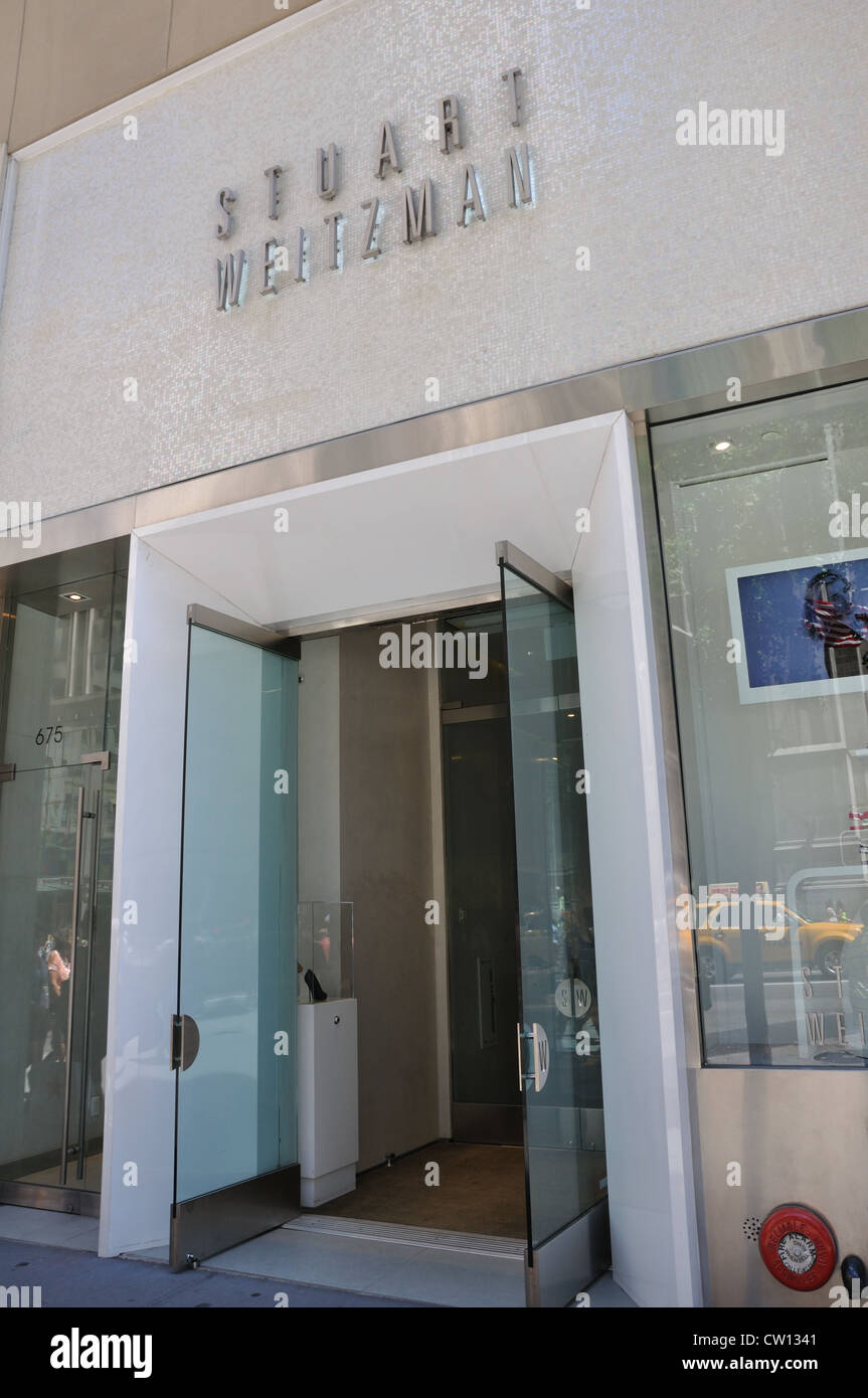 Stuart Weitzman store, New York, USA - Designer Shoes, Boots & Handbags ...