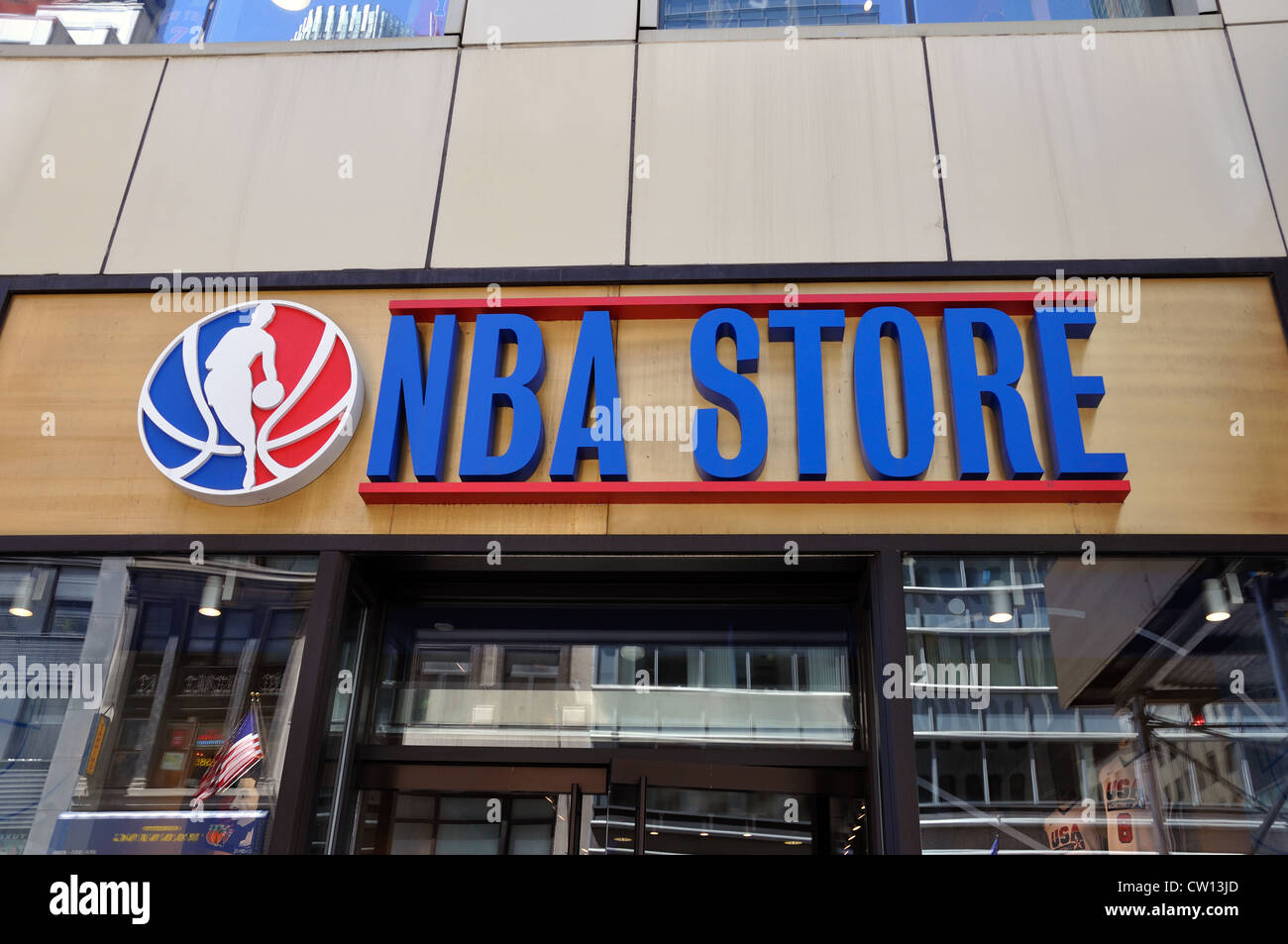 Gap logo new hi-res stock photography and images - Alamy