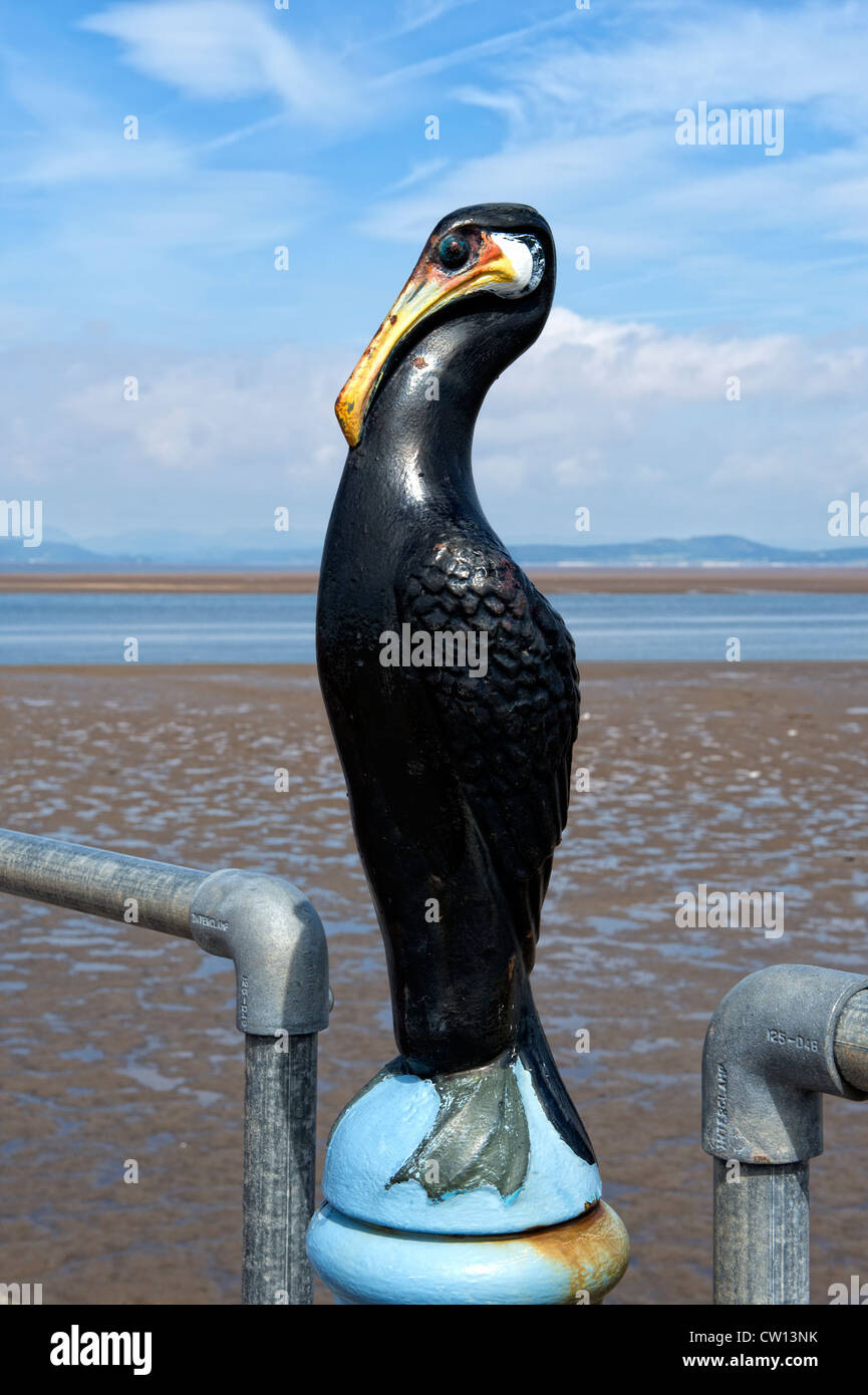 Statue of a cormorant on morecambe promenade hi-res stock photography ...