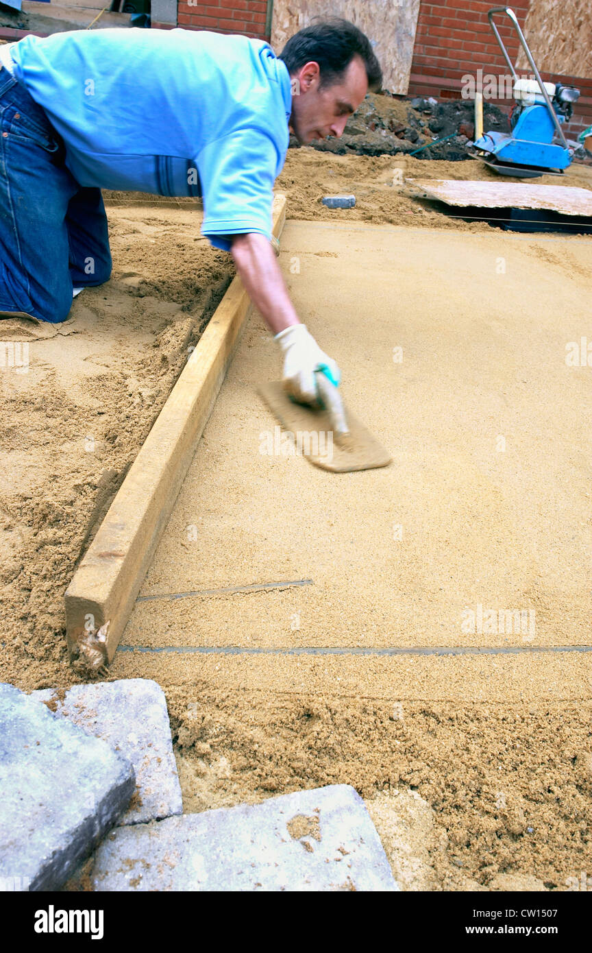 Laying wood plank garden hi-res stock photography and images - Alamy