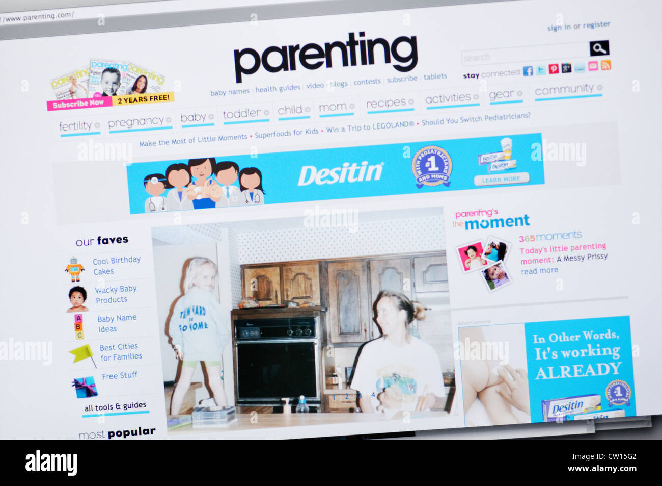 Parenting website hi-res stock photography and images - Alamy