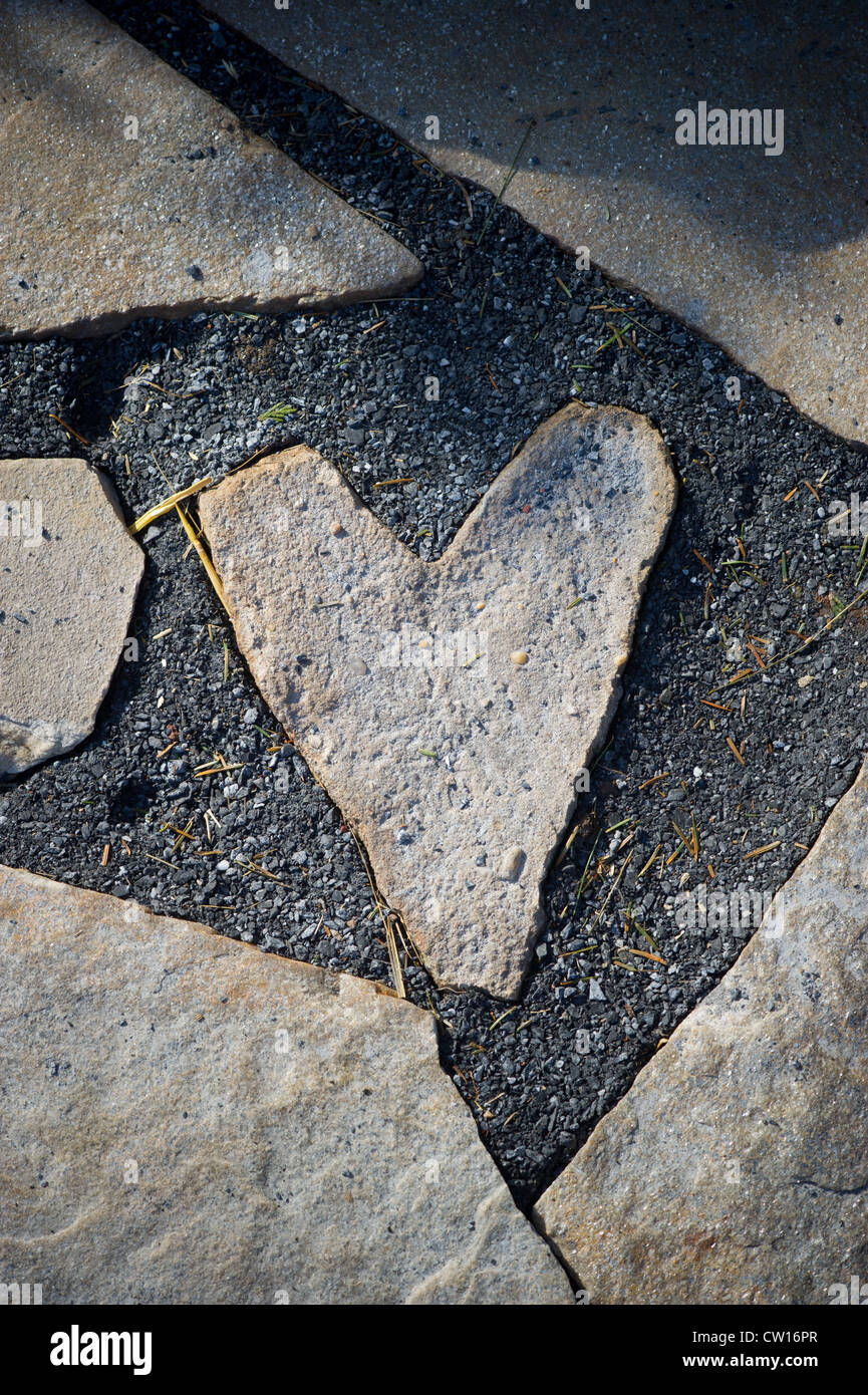 Rock shaped like heart hi-res stock photography and images - Alamy