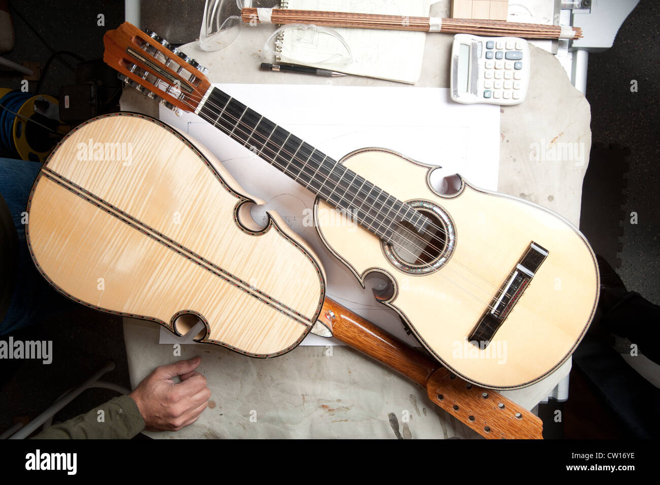 Cuatro instrument hi-res stock photography and images - Alamy