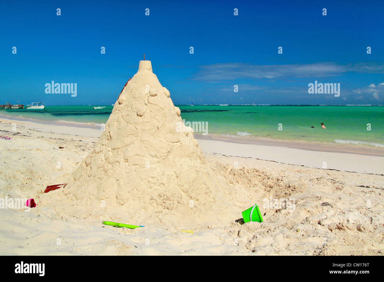 Caribbean beach sand castle hi-res stock photography and images - Alamy
