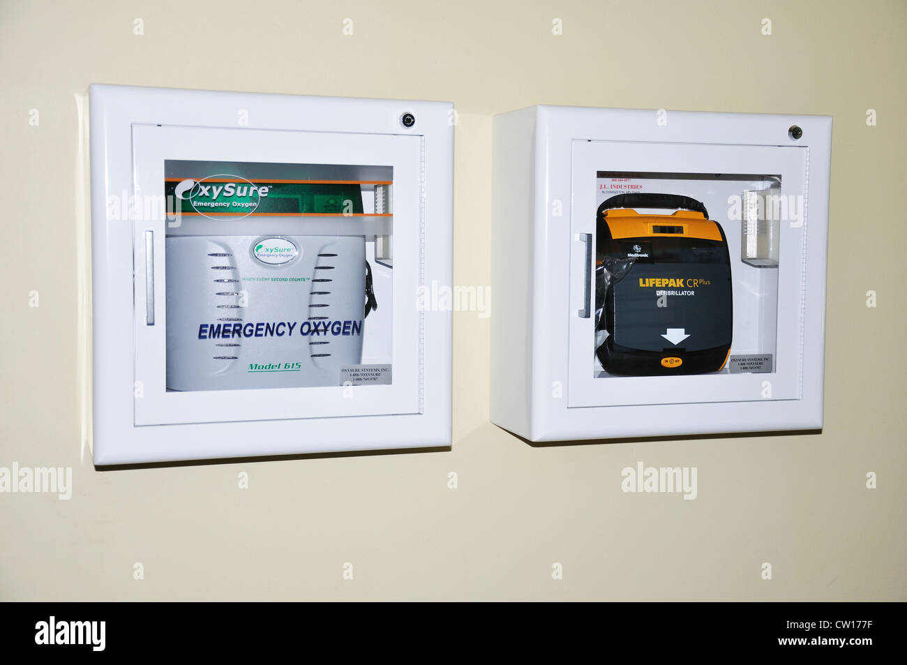 Defibrillator and emergency oxygen systems - First Aid Portable units ...