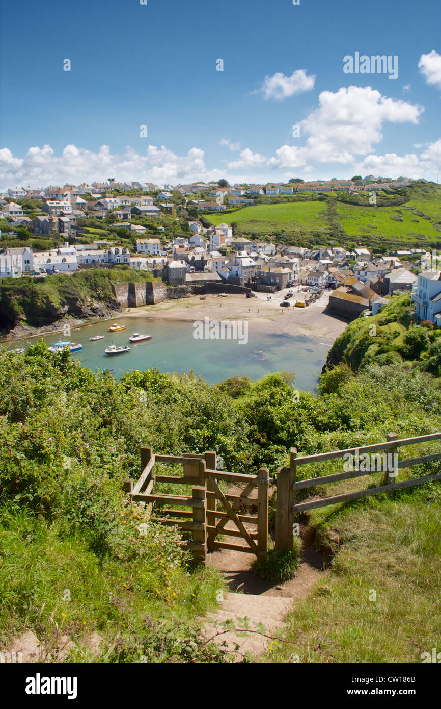 Port isaac hi-res stock photography and images - Alamy