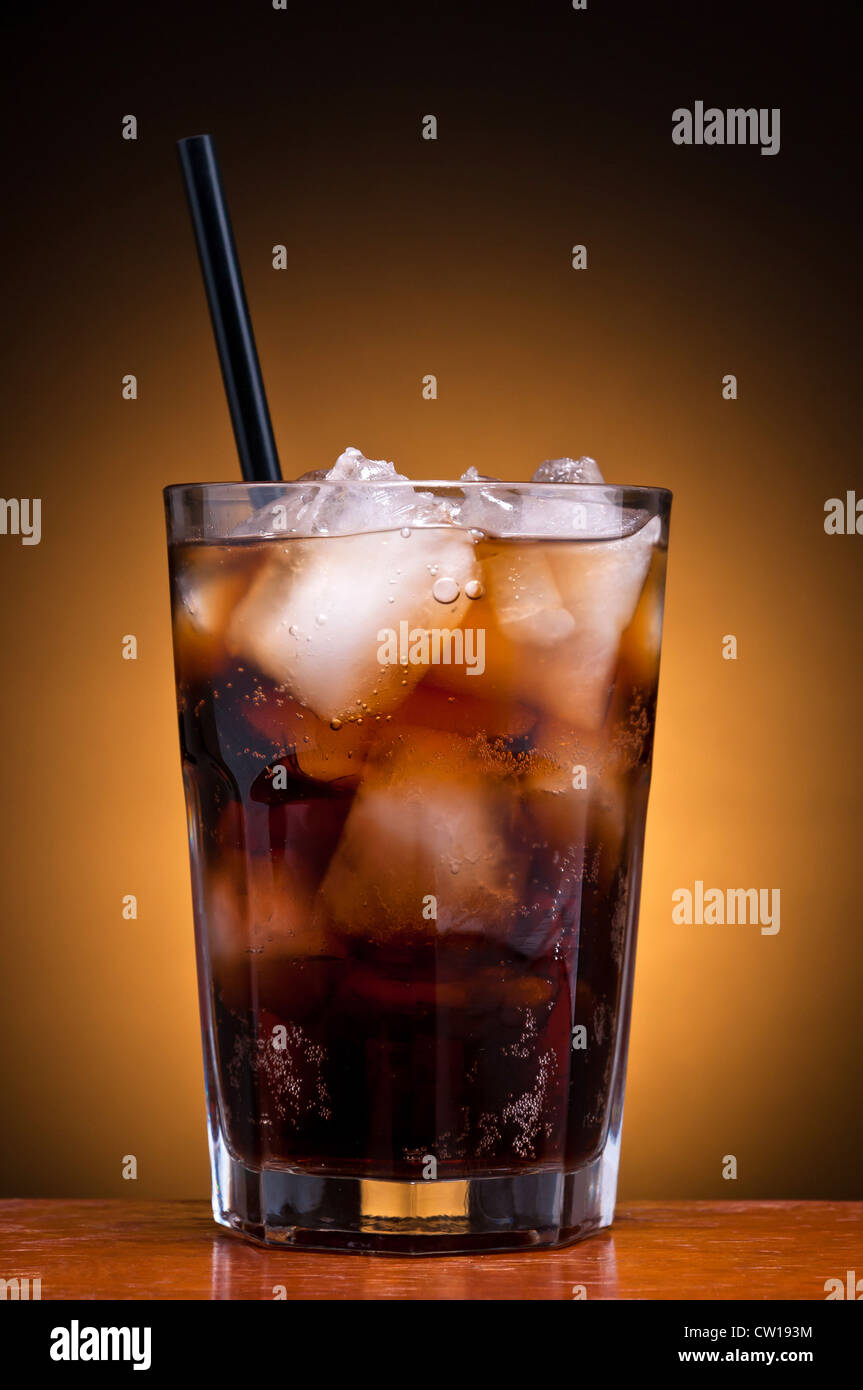 Glass fresh cola drink hi-res stock photography and images - Alamy