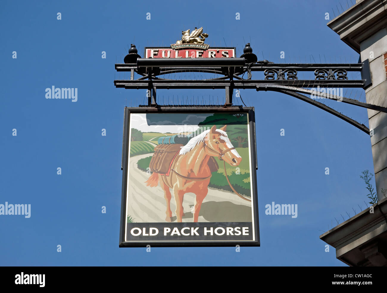 pub sign for the old pack horse, chiswick high road, chiswick, london ...