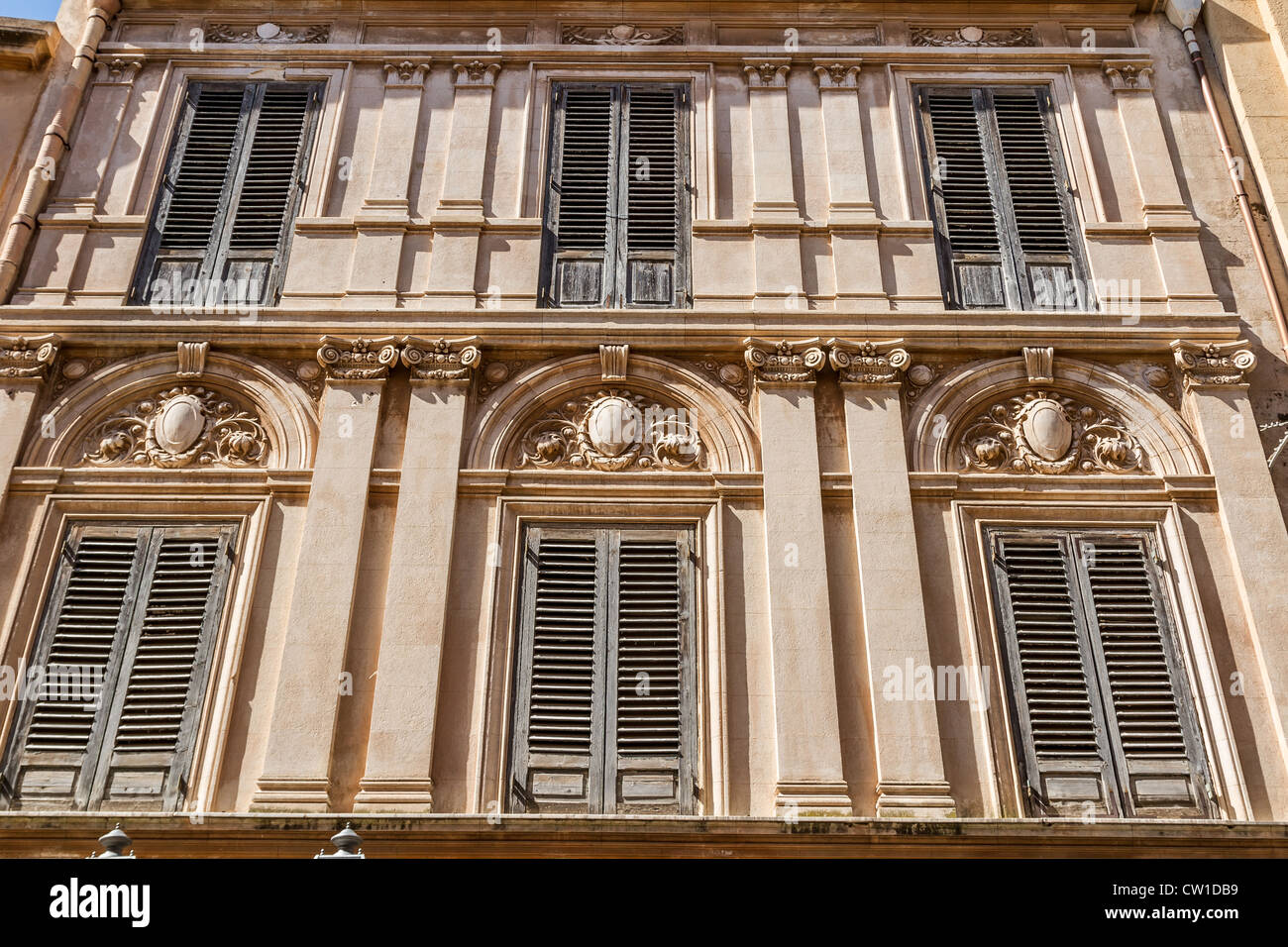 Baroque windows hi-res stock photography and images - Alamy