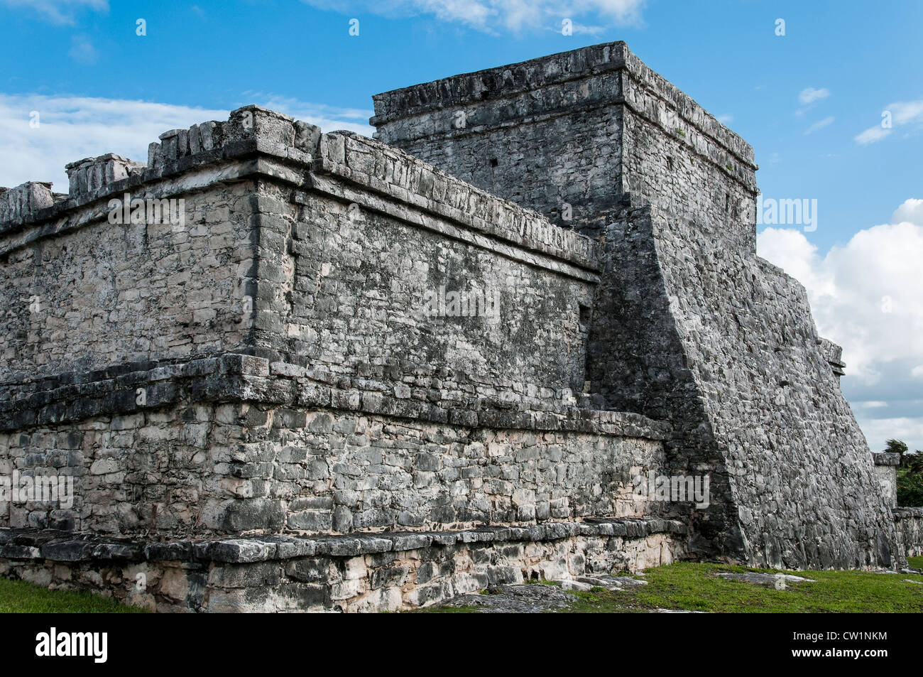 Castillo maya hi-res stock photography and images - Alamy