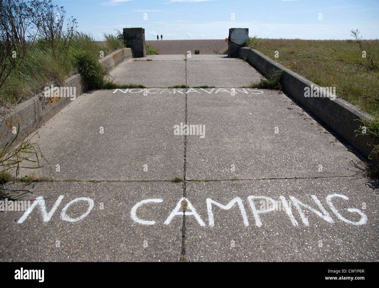 no camping or caravans sign at the entrance of shingle street beach ...