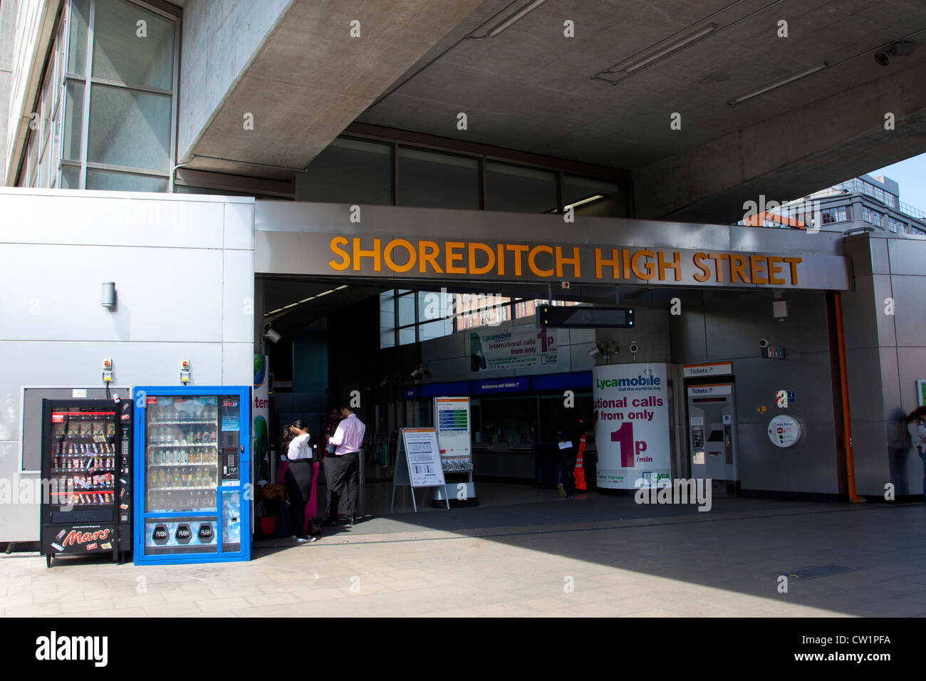 Shoreditch High Street railway station, London, UK Stock Photo - Alamy