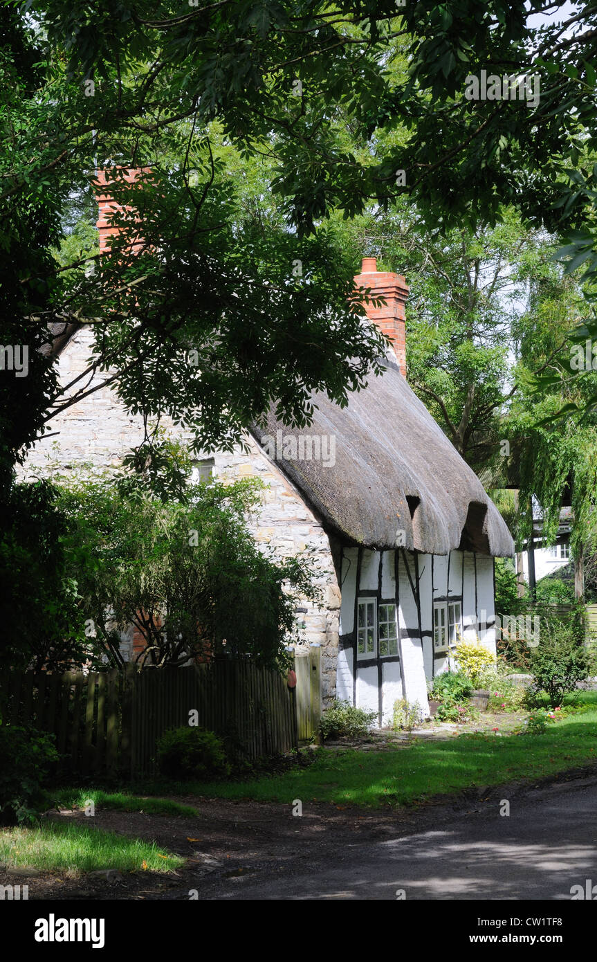 The Old Post Office, in Dorsington, Warwickshire, England Stock Photo ...