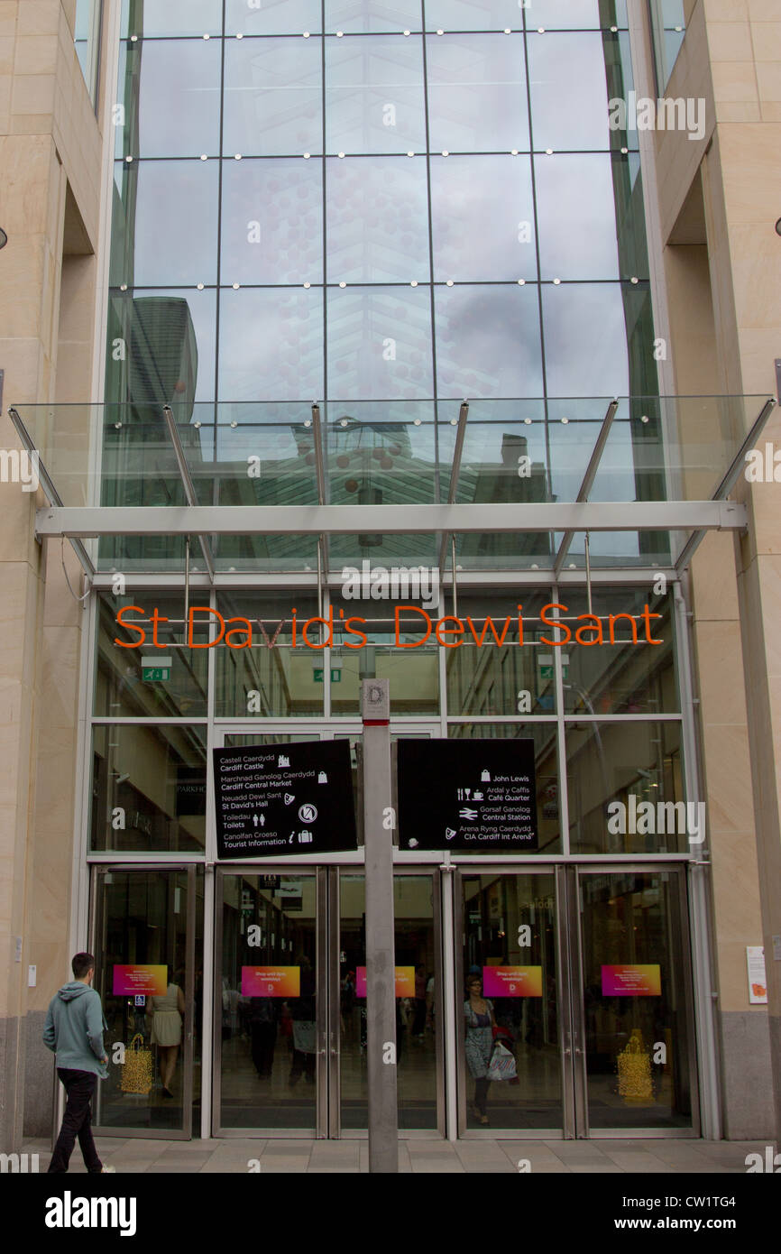 Entrance to St David's shopping mall in Cardiff city centre Stock Photo ...