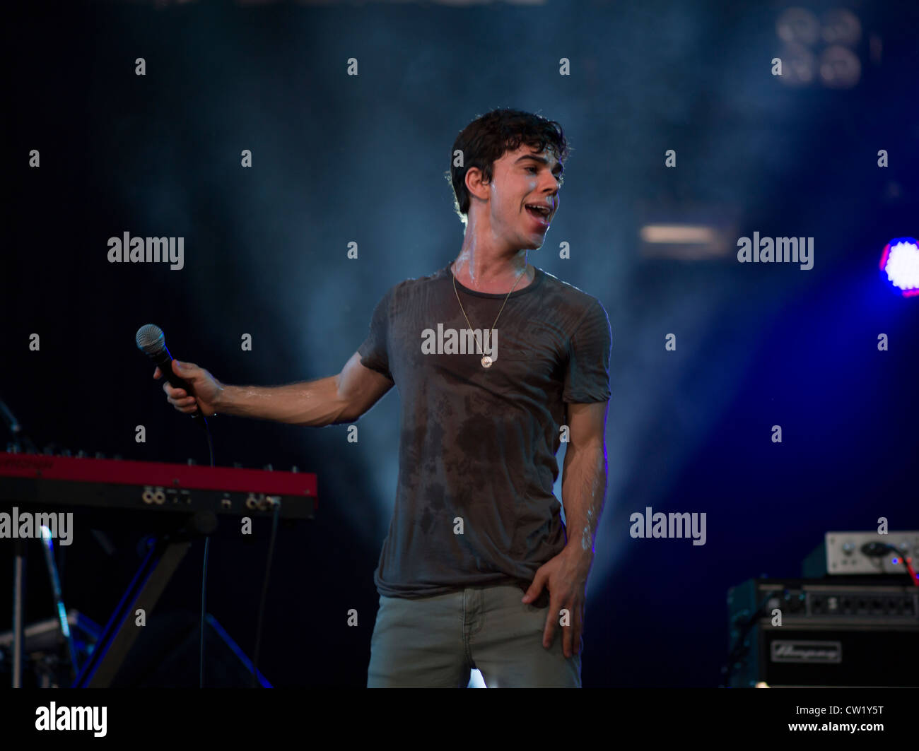 Asa Taccone lead singer of Electric Guest a Los Angeles-based indie ...