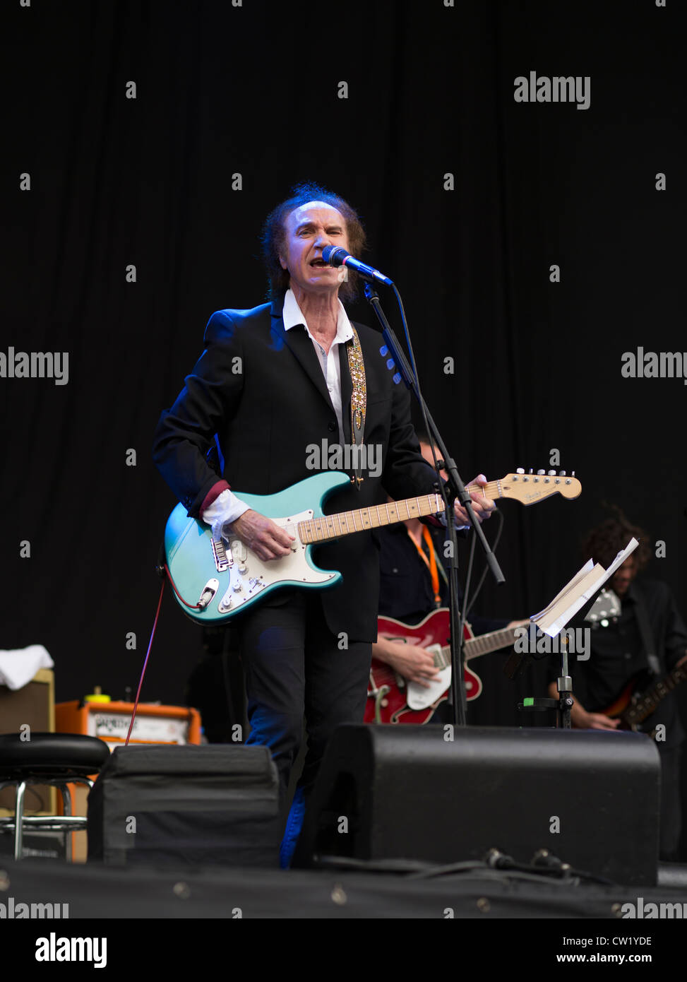 Ray davies kinks hi-res stock photography and images - Alamy