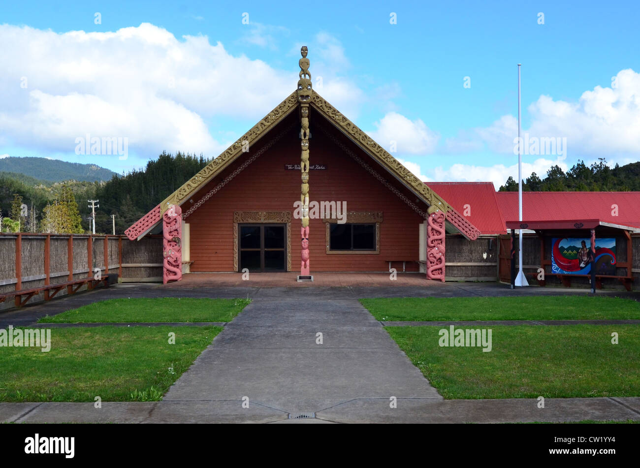 Polynesian House High Resolution Stock Photography and Images - Alamy
