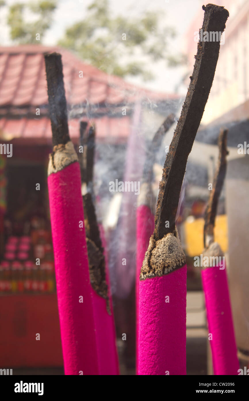 Giant incense sticks at the Goddess of Mercy (Quan Yin) Temple, Penang ...