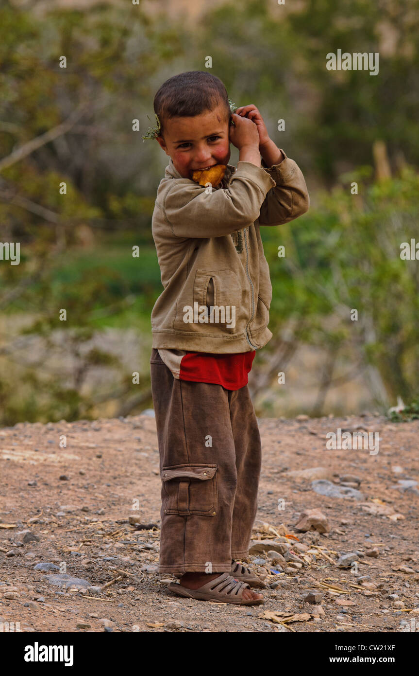 Moroccan boy hi-res stock photography and images - Alamy